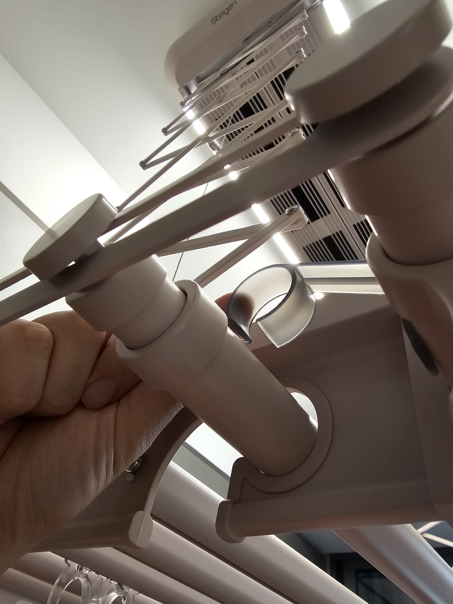 Steigen Solar Pro (Gen 2) Automated Laundry System Review - AVENUE ONE