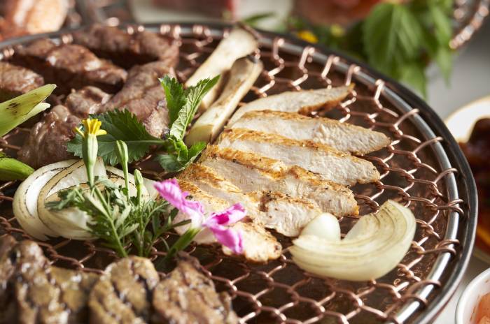 Peppermint Launches Korean Buffet That Takes Diners Through Ginseng ...