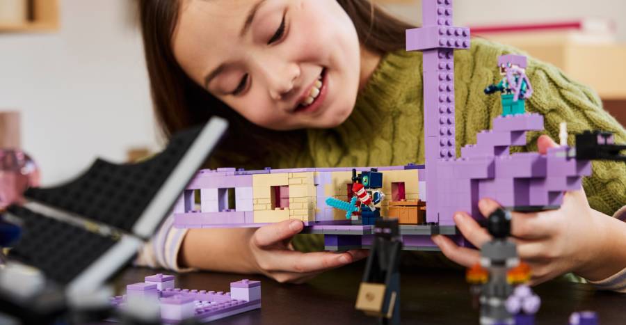 New Minecraft LEGO Sets Released To Celebrate 15th Anniversary of ...