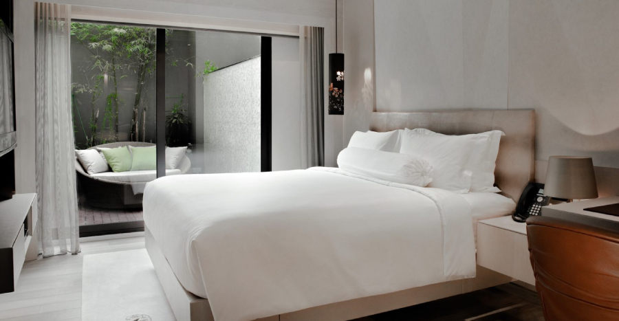 10 staycation deals you need to book now for a well-deserved year-end ...